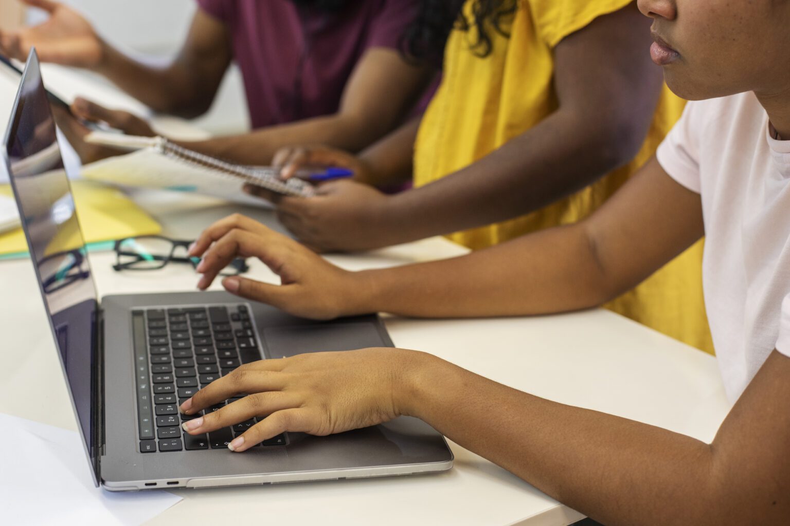 Do Children Require Gadgets In Their Learning Journey? » PhoneCorridor